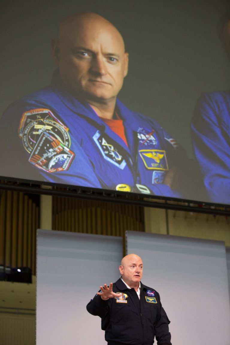 Astronaut Scott Kelly Discusses Lessons Learned in Year-Long Space ...