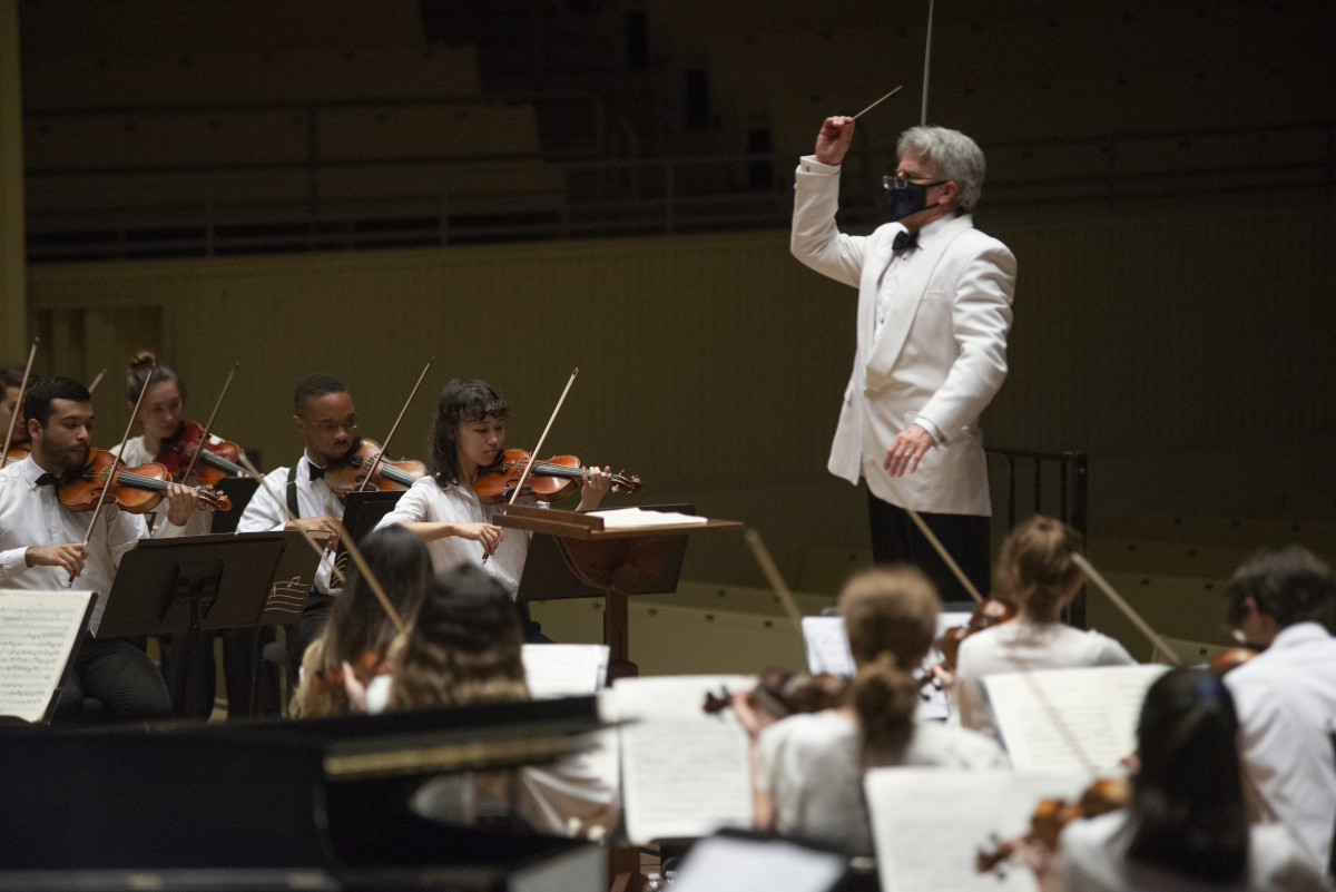 Traditions old and new: MSFO and Voice Program come together for Fourth ...