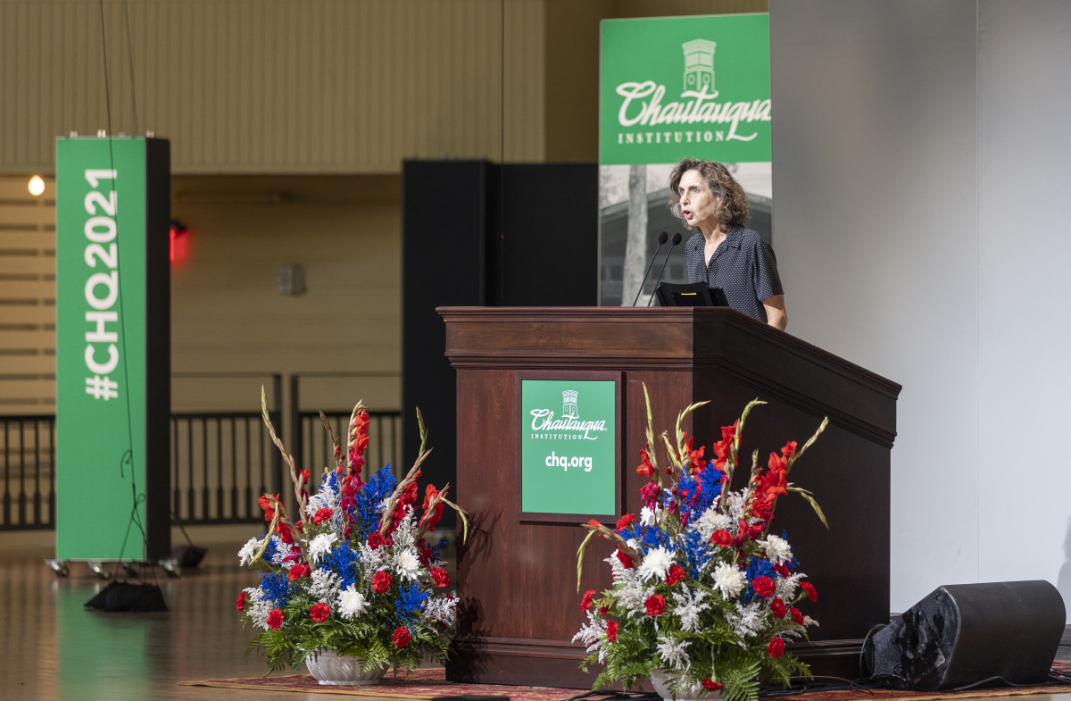 Pulitzer winner Elizabeth Kolbert examines humanity’s desire to control ...