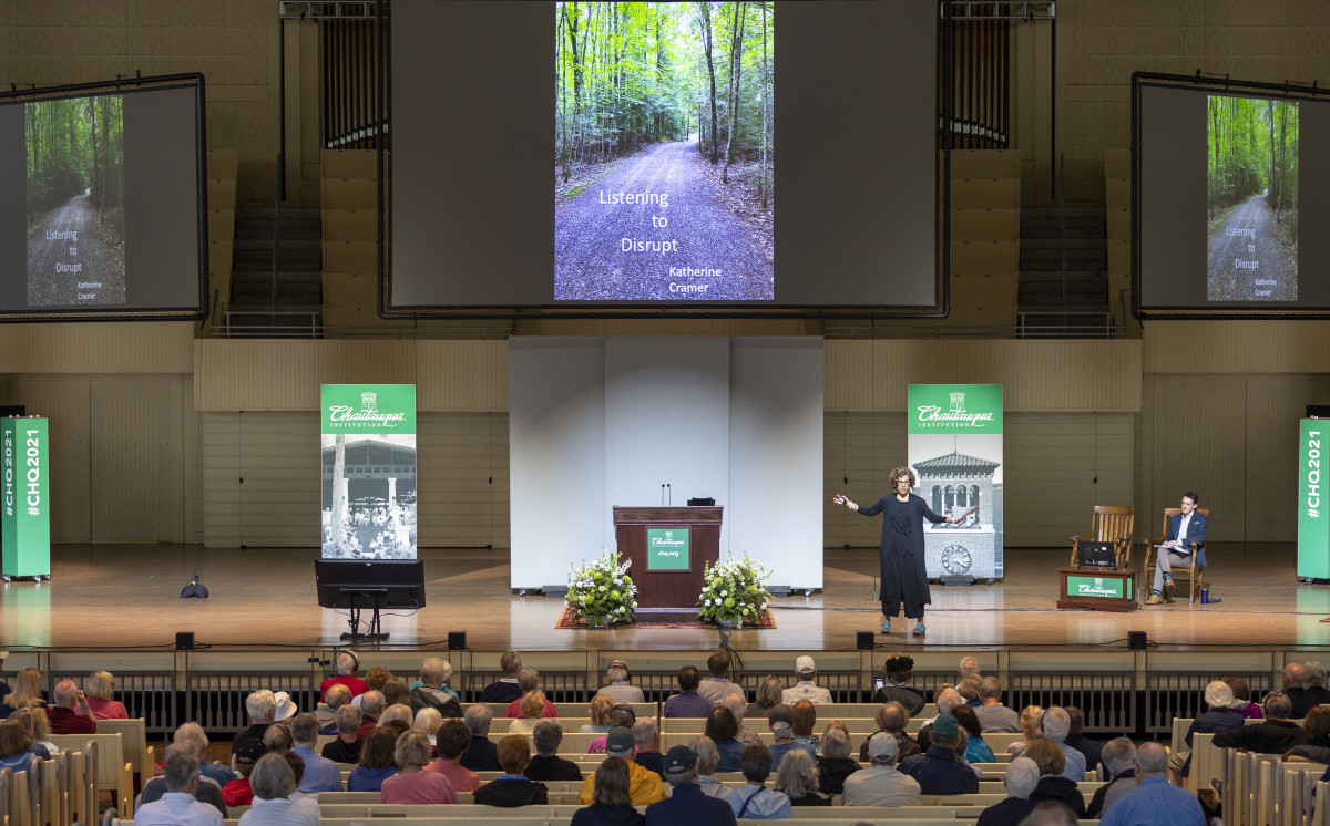 Public opinion scholar Katherine Cramer explores rural resentment of ...