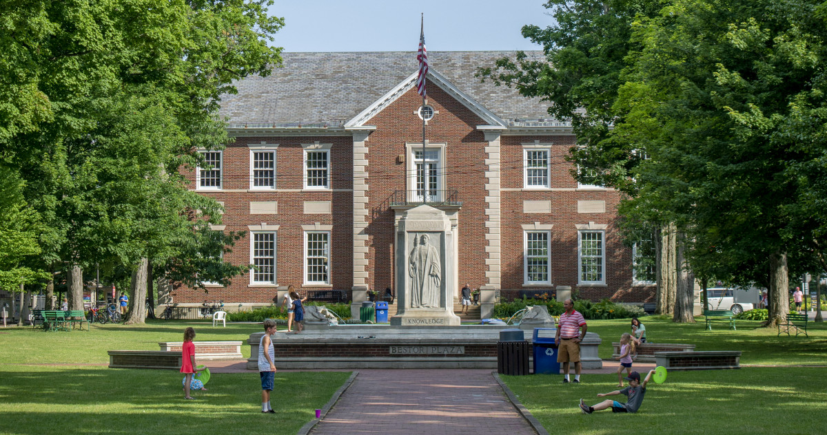 No kazoos, no problem: Smith celebrates 90 years - The Chautauquan Daily