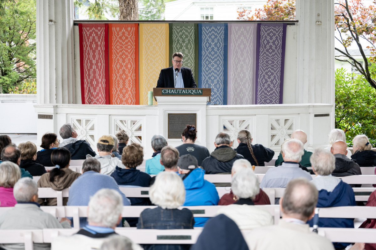 Daniel Joslyn-Siemiatkoski advocates for ‘cultivating curiosity’ - The ...