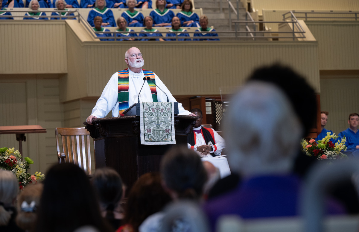 Choose to cherish; it is love with its sleeves rolled up, says Fr. Greg ...