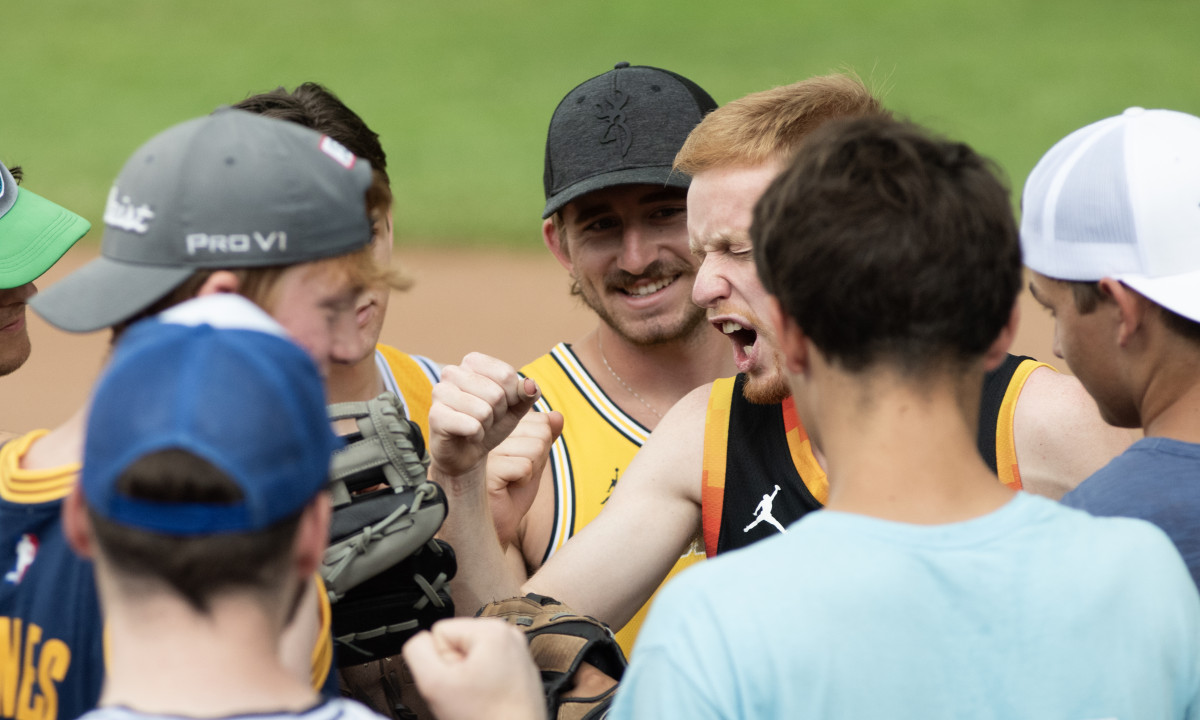 Fish Heads flourish with an 8–4 win over YAC PAC in first game of ...